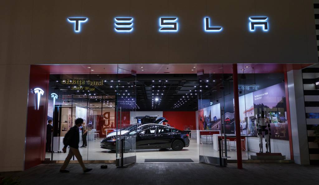 Tras llegada de Tesla a Colombia, ¿cuánto podrá valer un carro ...