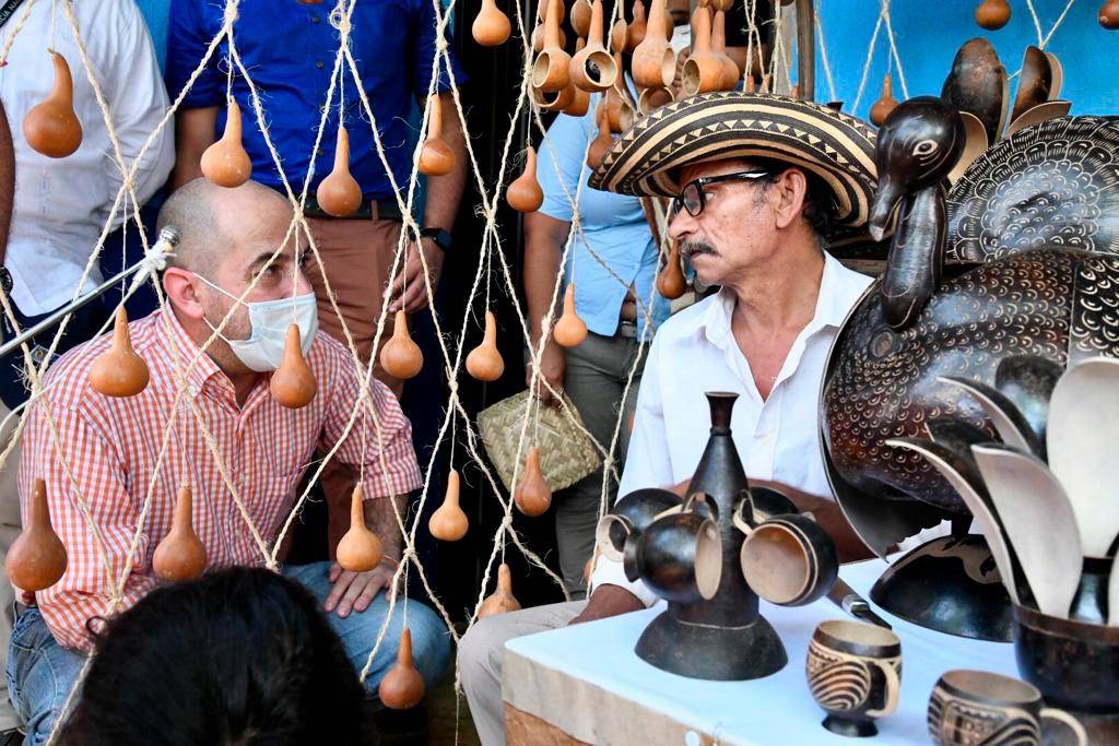 En los parques de los pueblos, la Gobernación de Antioquia prestará ...