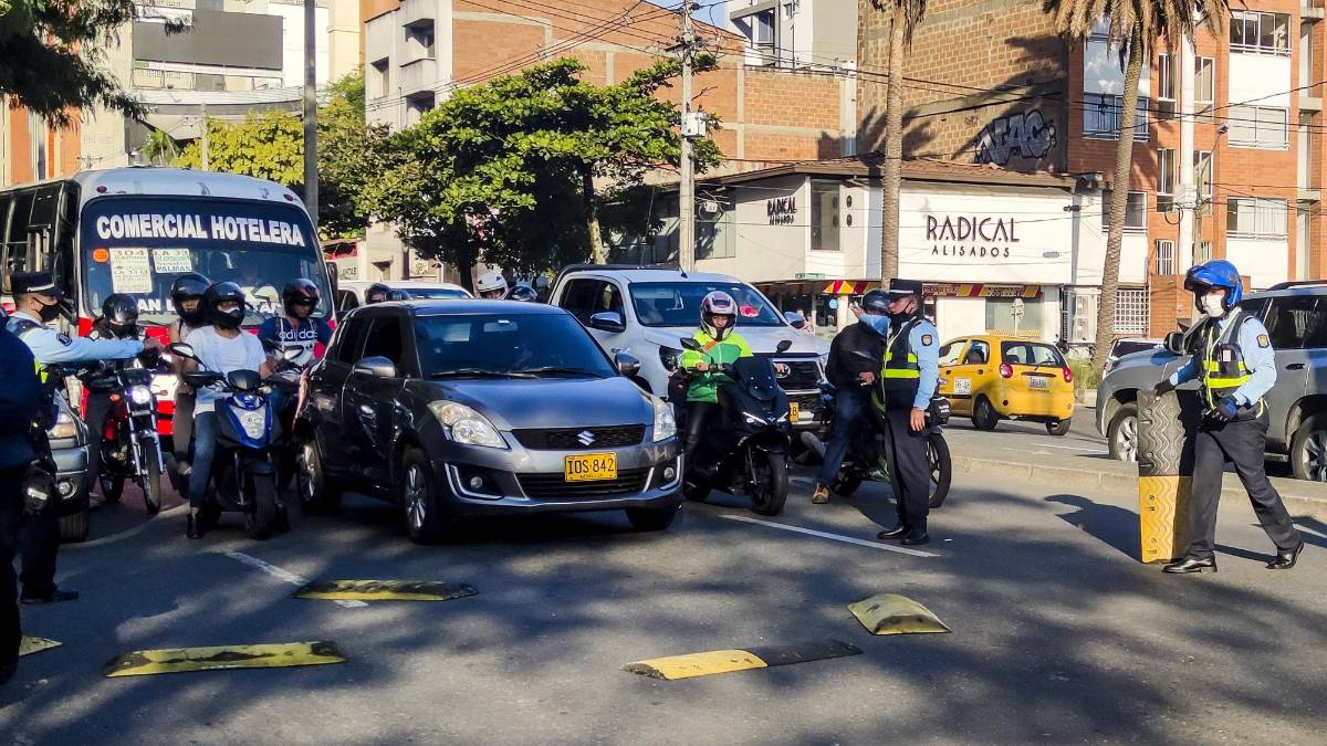 Pa’ que no se gaste la prima en “partes”, mire bien el Pico y Placa de ...