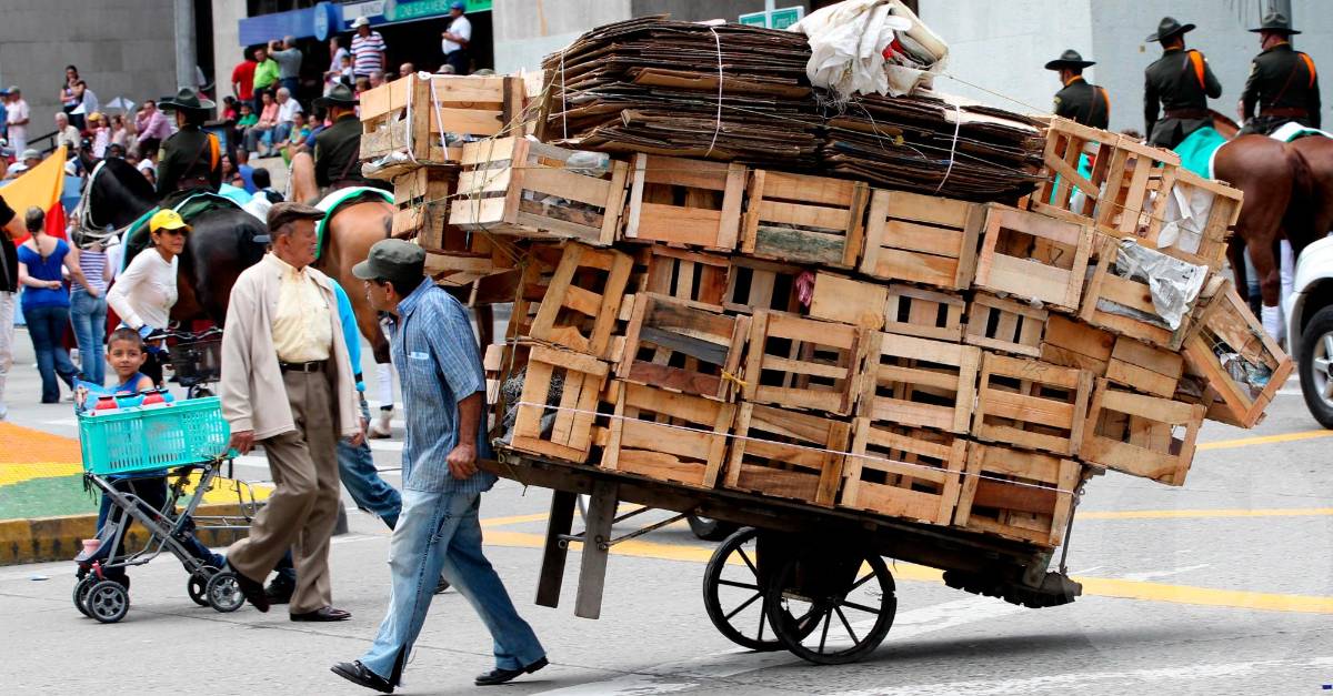 La informalidad laboral rebajó en Colombia, según el Dane