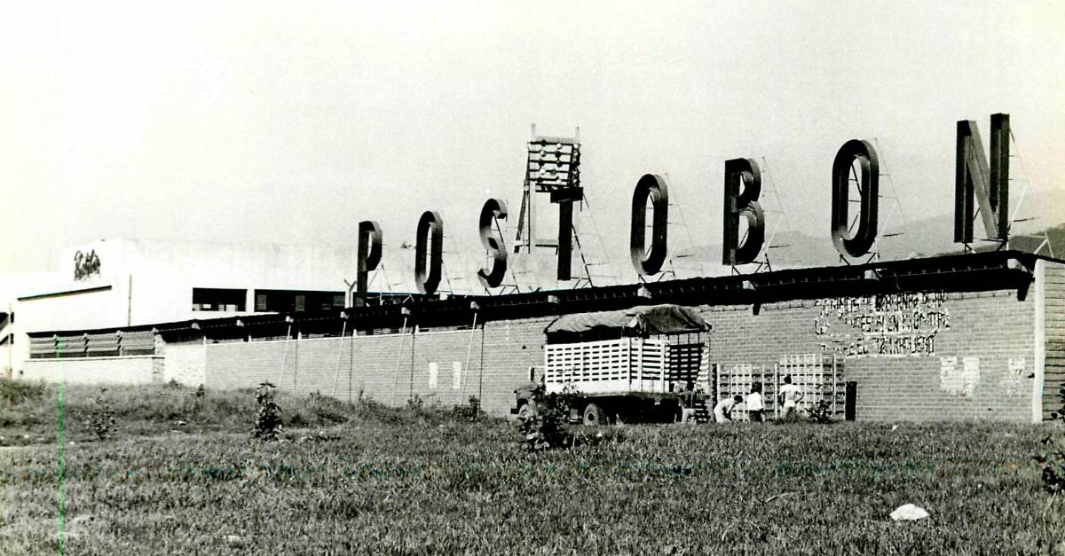 De experimentar con jarabes nació Postobón