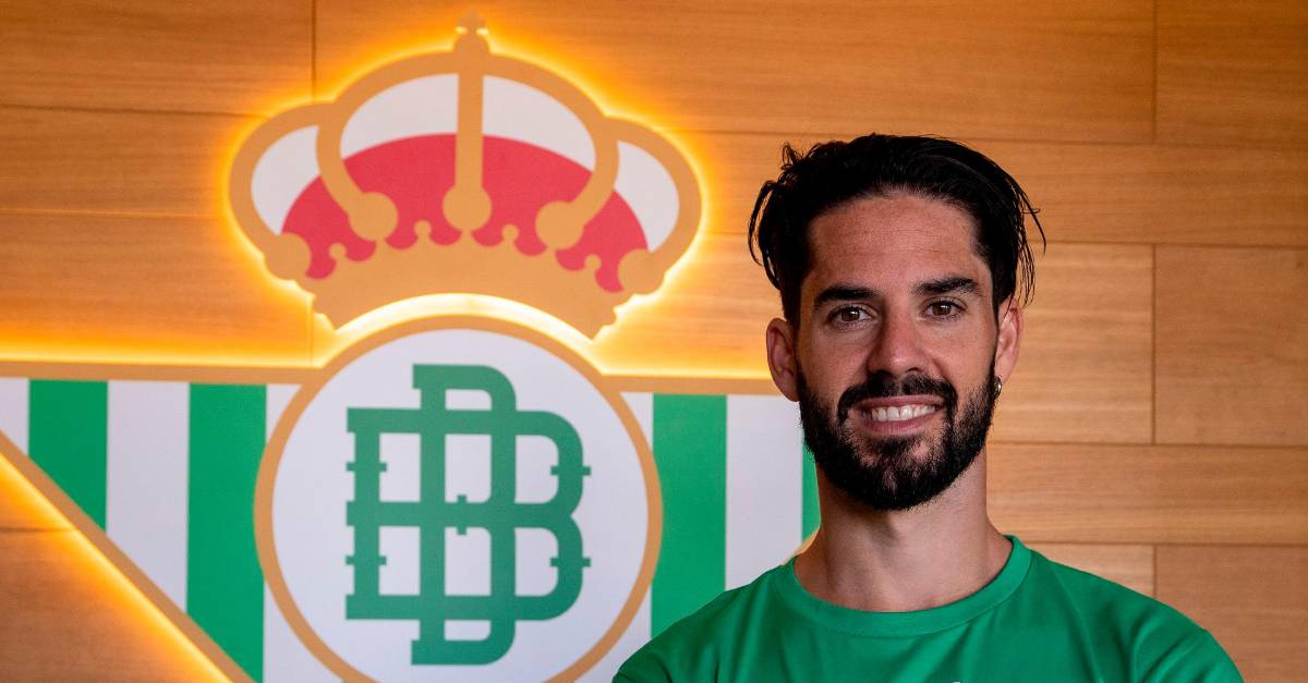 El volante español Isco Alarcón fichó por el Real Betis de España ...