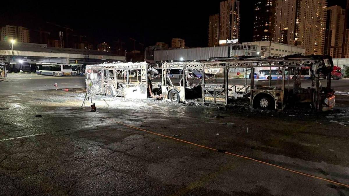 Explosiones de buses mantiene a Israel bajo alerta de un posible atentado