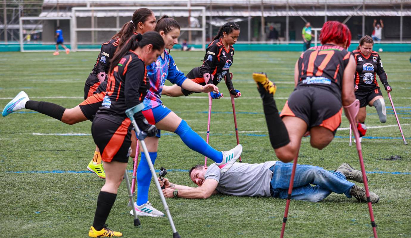 Selección Colombia fútbol adaptado entrena en Medellín para Mundial