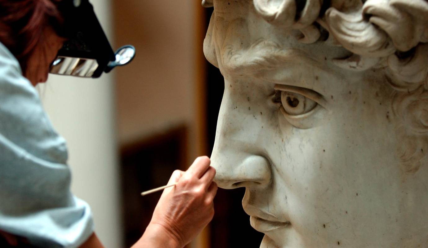 En imágenes | El David obra maestra de Miguel Ángel, ha ingresado al ...