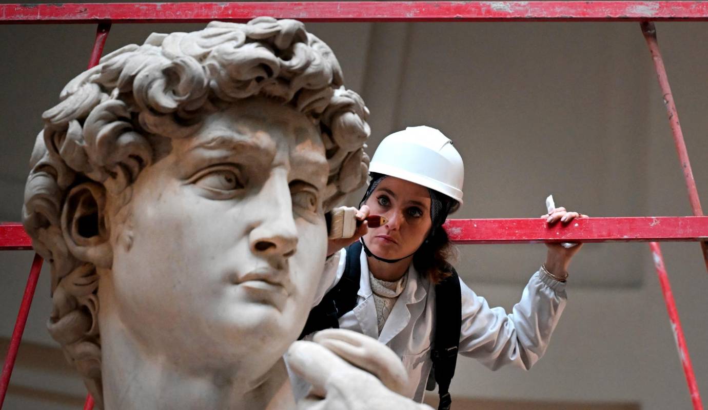 En imágenes | El David obra maestra de Miguel Ángel, ha ingresado al ...