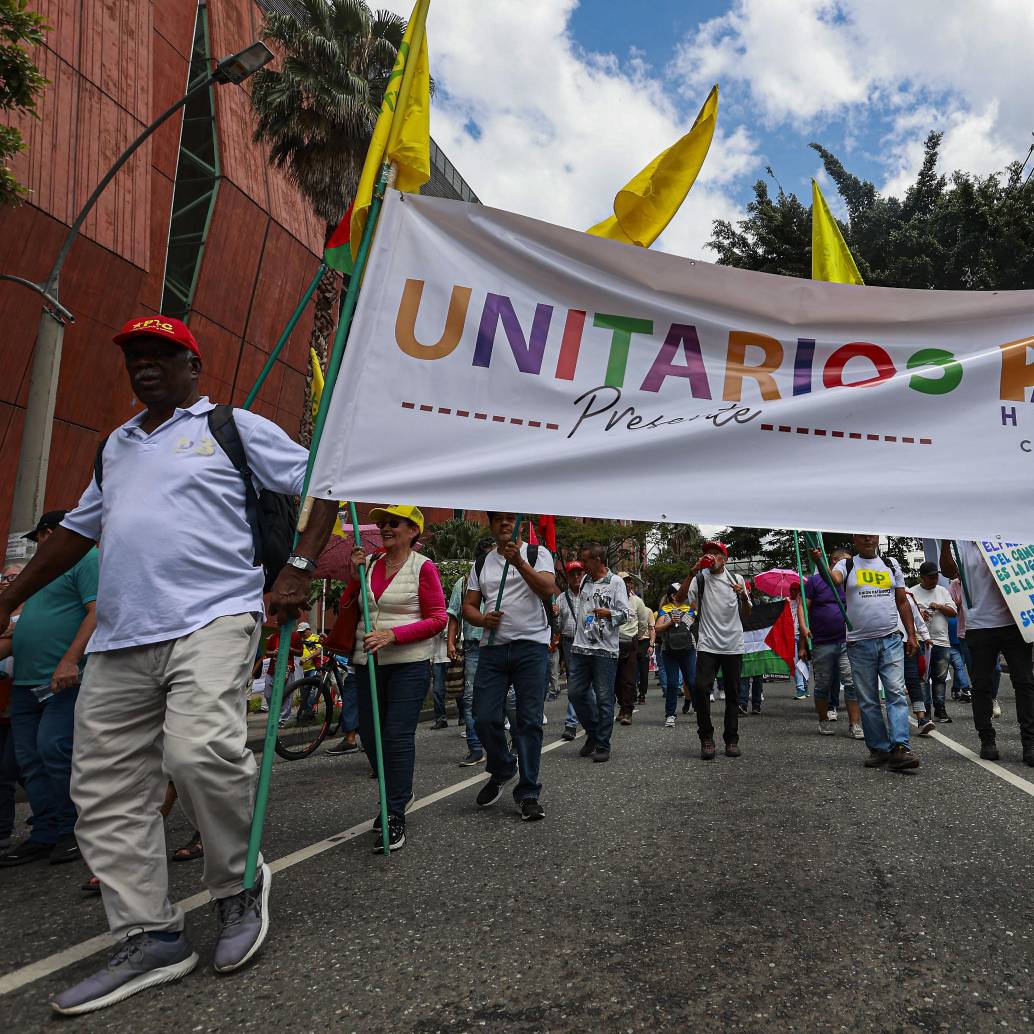 Gobierno fijará el salario mínimo 2025 por decreto, este 24 de ...