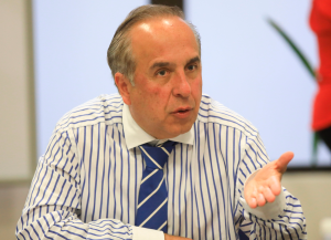 ¿Se hunde nombramiento de Guillermo Reyes como embajador? Sindicato ...