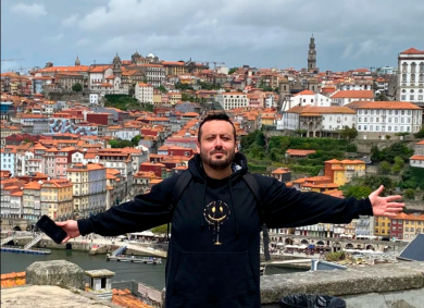 ¿Quién era Álex Araya, el actor chileno que fue hallado muerto en un ...