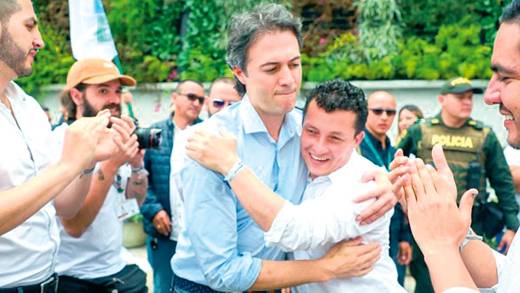 El silencioso ascenso de Alejandro Toro, la ficha de Daniel Quintero en ...