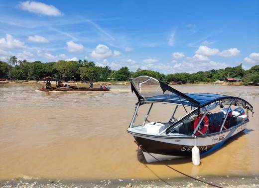 En universidad paisa hicieron la primera embarcación electro solar de ...