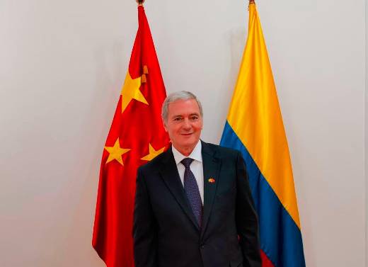 “La embajada tiene afinidad ideológica con el Gobierno chino”: Sergio ...