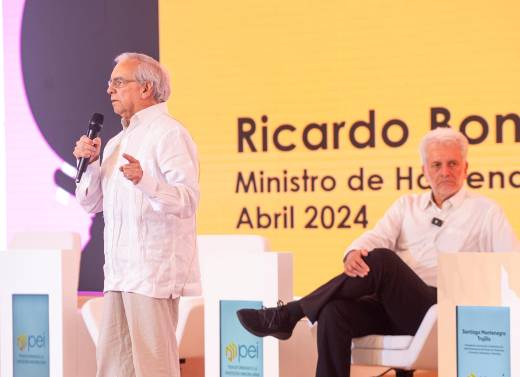 Tras 30 años el sistema pensional urge una reforma, pero Gobierno y fondos no se ponen de acuerdo