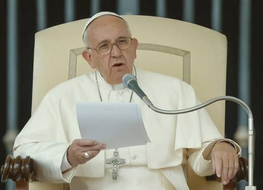 Papa Francisco fue diagnosticado con “neumonía bilateral” y presenta “un cuadro complejo ...