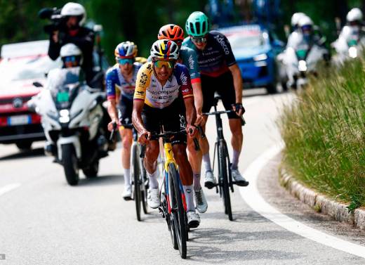 La dureza de las últimas dos etapas de batalla que restan en el Giro de ...