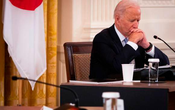 Corte suspendió vacunación obligatoria en empresas ordenada por Biden