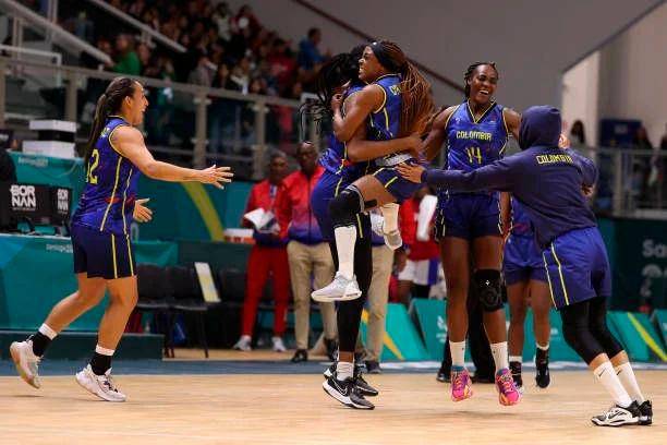 Quieren hacer historia: Colombia clasifico a las final del baloncesto femenino de los Juegos ...