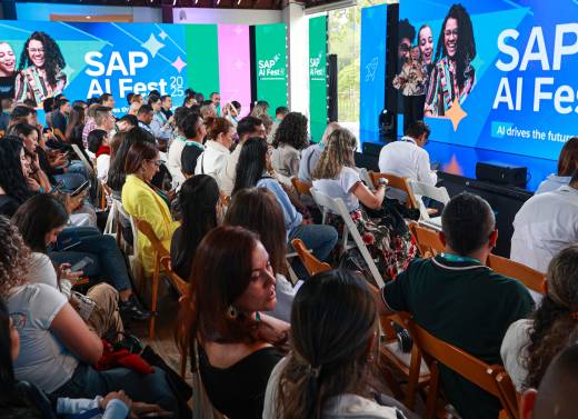 SAP impulsa la Inteligencia Artificial empresarial en Medellín