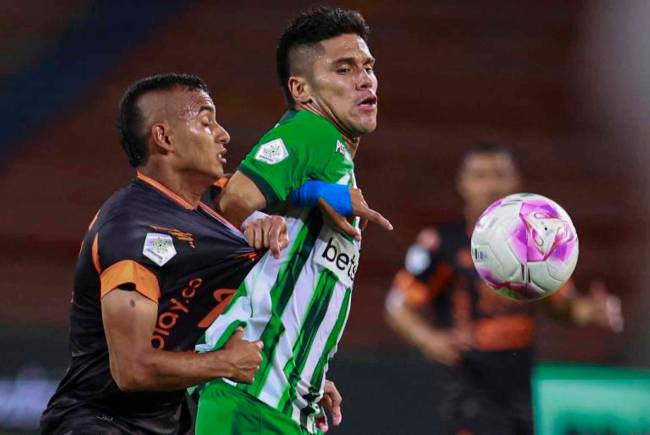 ¿Era para expulsión? Nacional pierde a Sebastián Guzmán en una jugada ...