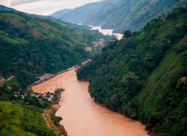 Una menor de 8 años murió ahogada mientras se bañaba en el río Cauca