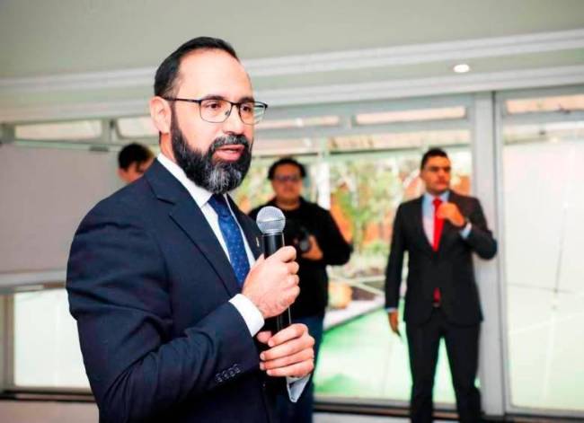 Andrés Camacho renunció al Ministerio de Energía, ¿es definitivo?