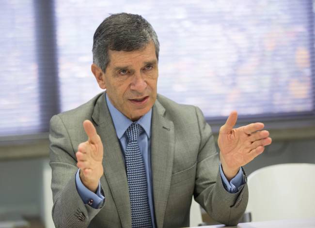 Así es el pódcast de Rafael Pardo que le devolvió la voz gracias a la ...