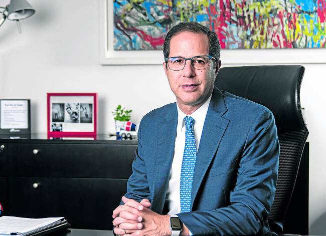 Cemex lanza su filial Regenera, con la que reciclará material para ...