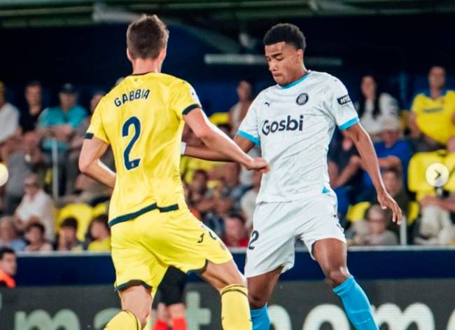 El colombiano Jhon Solís debutó con el Girona que ganó y es líder de la ...