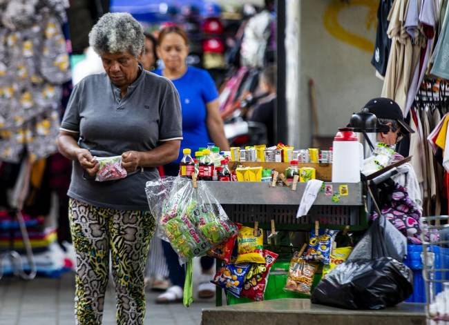 Los venteros del centro de Medellín y los riesgos en salud: la ...