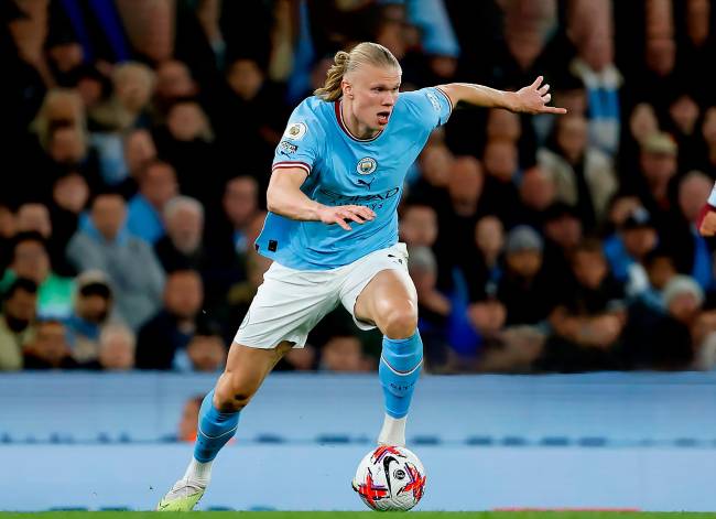 Con lo que vale Haaland se podría comprar los 20 clubes del fútbol ...