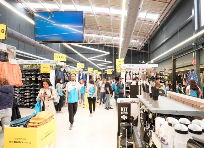 La tienda Decathlon tiene planes de expansión en Colombia para 2024