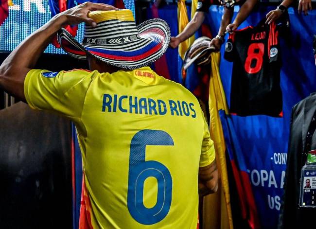 Quemaron sombrero vueltiao que Richard Ríos usó en la Copa América, le ...
