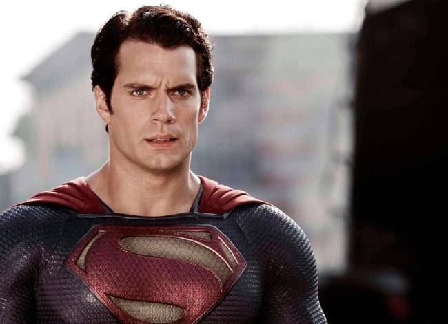 “No regresaré como Superman”: Henry Cavill se quita para siempre la capa del superhéroe