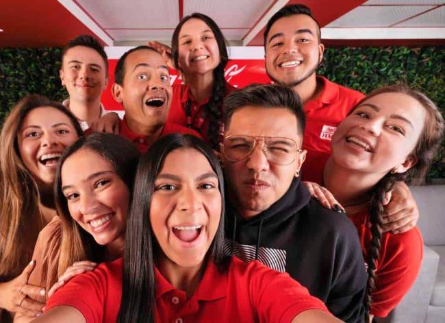 Coca Cola FEMSA abrió convocatoria para practicantes: paso a paso para ...