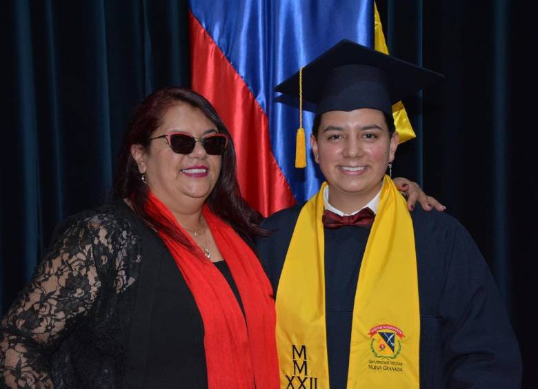 Crónica: El amor de Elsy Rivera que la ha hecho revivir a la ceguera y a la muerte