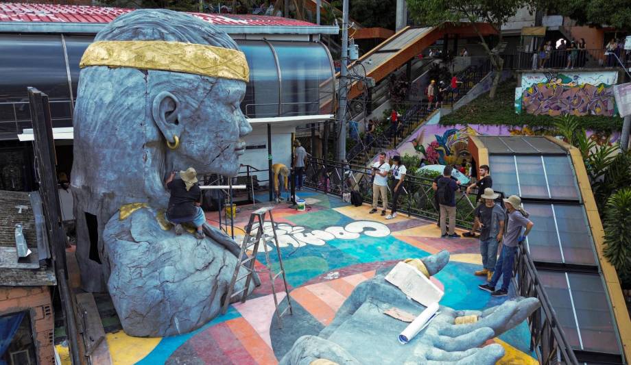 En fotos | La Comuna 13 ya tiene su diosa, La Pachamama