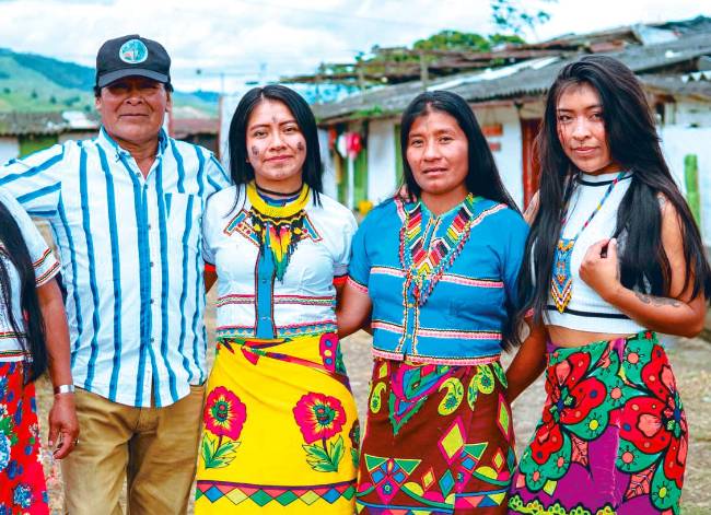 Así es como 25 indígenas aprenden español en la IU Digital de Antioquia