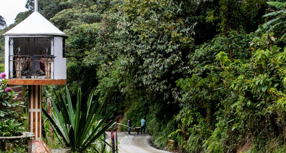 Buscan en Urabá un helicóptero desaparecido ayer