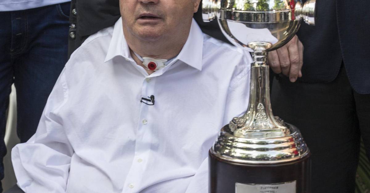 El “Profe” Montoya, internado de urgencia por afección pulmonar