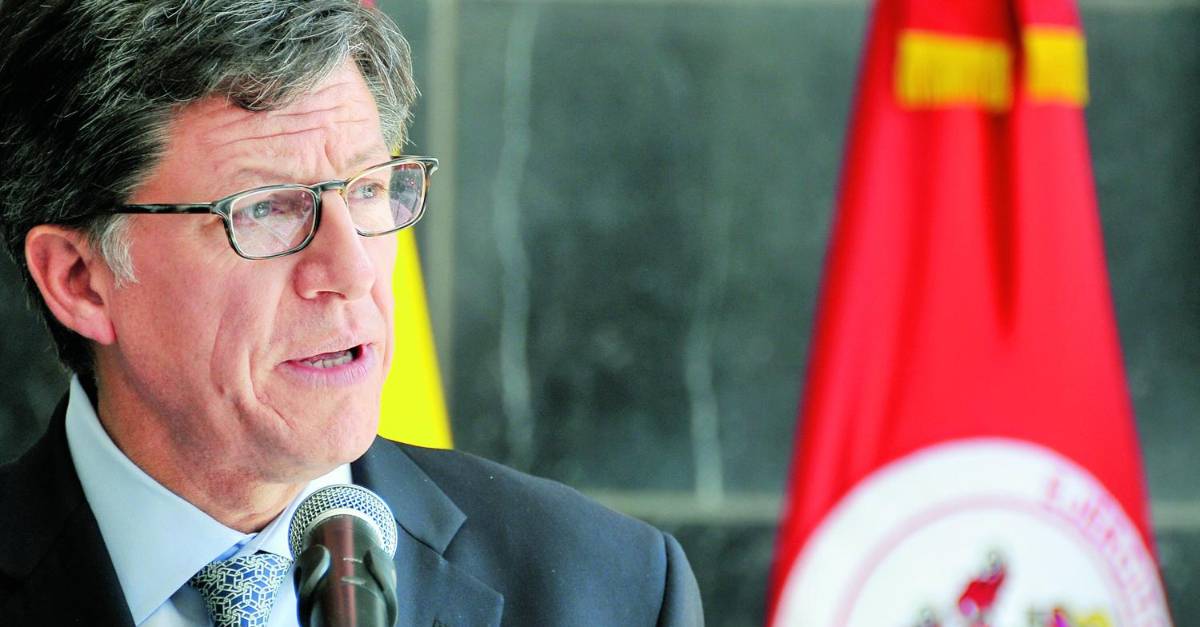 Los generales en Colombia son intocables: Vivanco