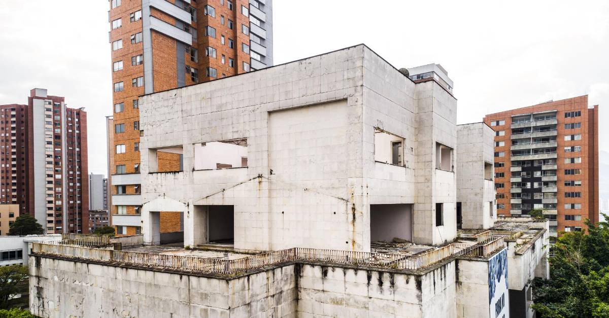 Las últimas horas del edificio Mónaco en El Poblado