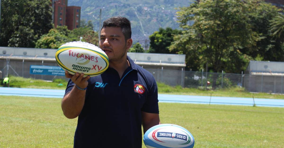 William utiliza el rugby para mejorar la sociedad