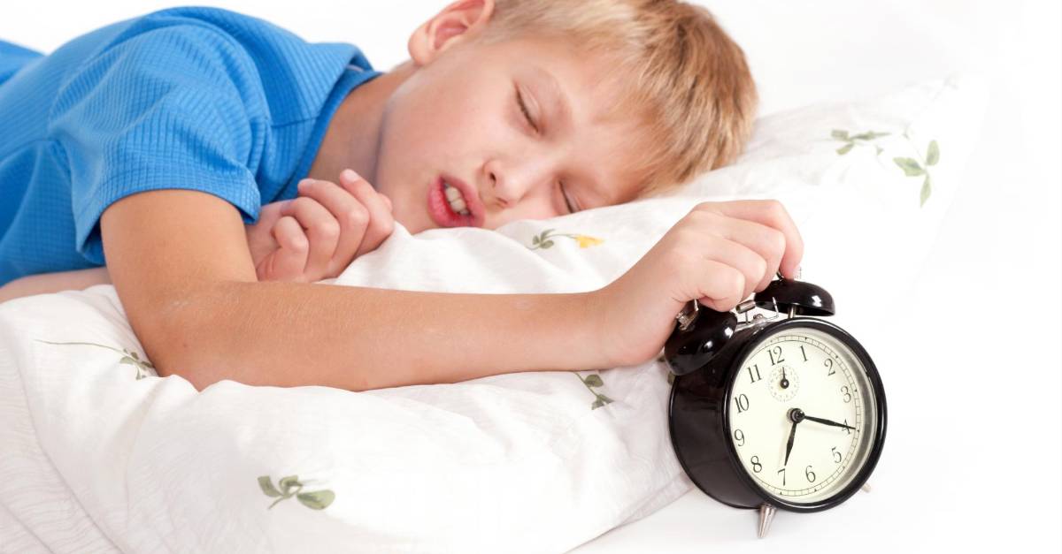 17 tips para despertar a sus hijos antes de ir al colegio