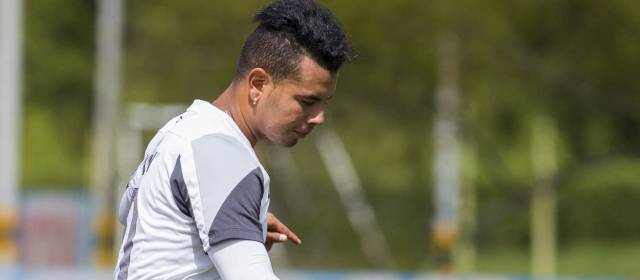 Osorio convocó a Cardona para la Sudamericana