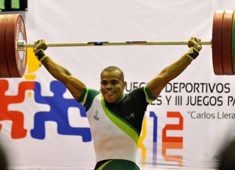 Gabriel Mena carga el peso de su infortunio