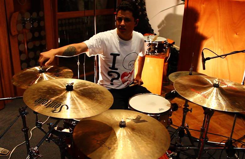 Simón, toque nacional en el éxito de Jorge Drexler