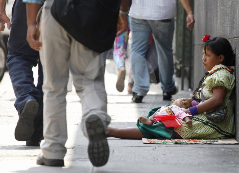 Indígenas Que Mendigan En Medellín Son Del Chocó Y Risaralda